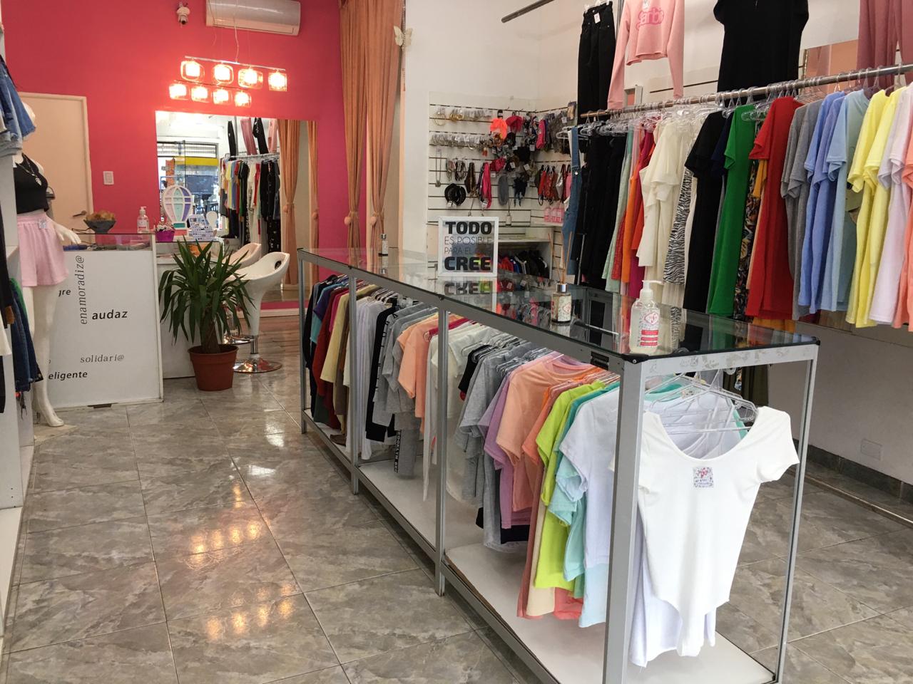 Fondo de Comercio de Ropa para Mujeres en Capilla Del Monte en Negozona